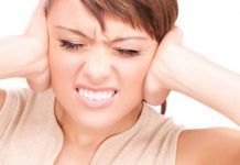 Infected ear lobe: 4 Causes, 6 Remedies & Prevention