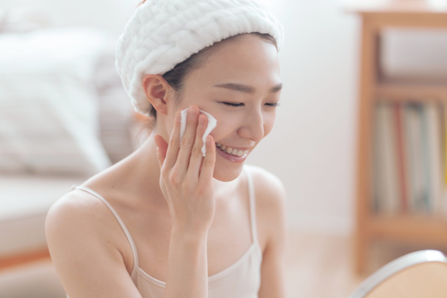 Skin Feels Raw But No Rash: 9 Causes, 9 Treatments